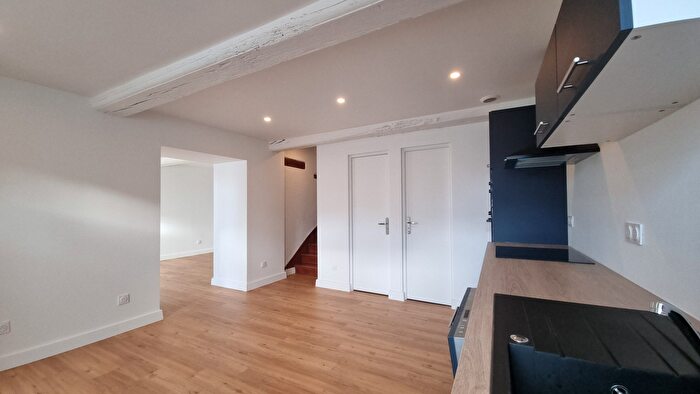 Maison à vendre - Fleurey-sur-Ouche - 5 pièces - 3 chambres