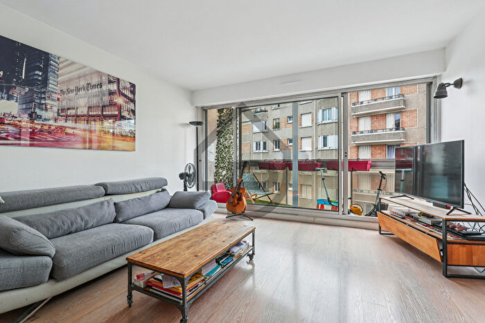Paris 19ème, Mouzaia : Appartement 4 pièces à vendre