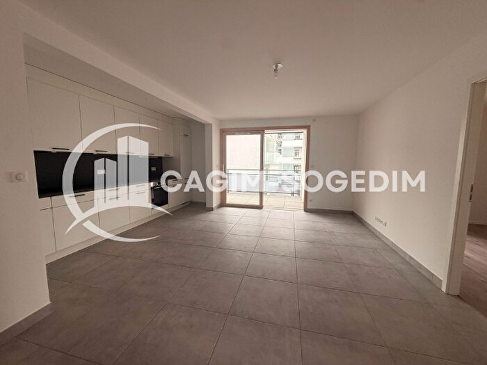 Appartement à vendre - Saint-Louis, Centre-ville - 3 pièces - 2 chambres