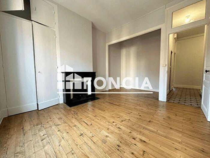 Berriat-Ampere, Grenoble - Appartement 2 pièces à louer