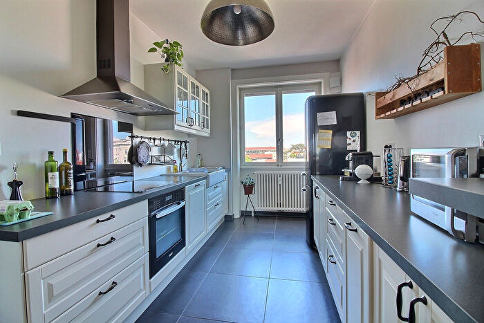 Appartement à vendre - Lyon e , Monchat - 3 pièces - 2 chambres