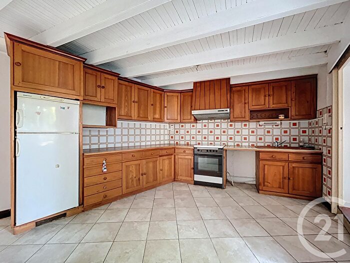 Maison à vendre - Luçon - 5 pièces - 3 chambres