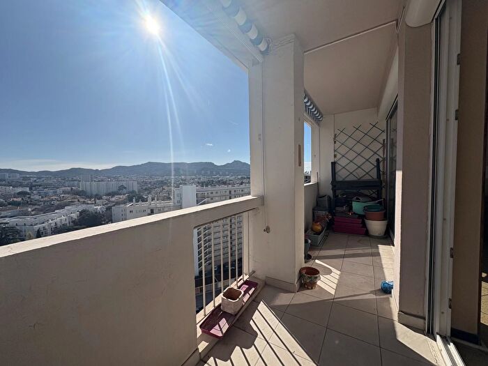 Appartement à vendre - Marseille e , Sainte-Marguerite - 5 pièces - 3 chambres