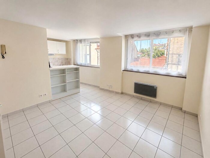 Appartement 2 pièces à Toulouse, Saint-Sernin, à vendre