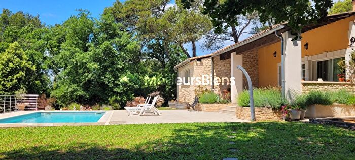 Maison à vendre - Pont-Saint-Esprit - 6 pièces - 3 chambres