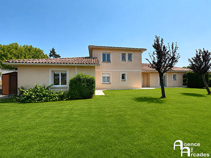 Maison 9 pièces à vendre à Blanquefort