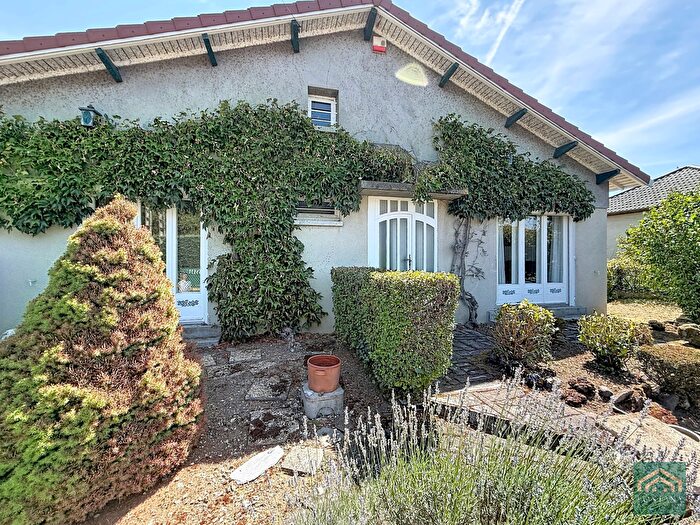Maison 4 pièces à Beauregard-Vendon, à vendre
