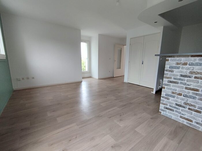 Appartement à vendre - Chartres, La Madeleine - 2 pièces - 1 chambre