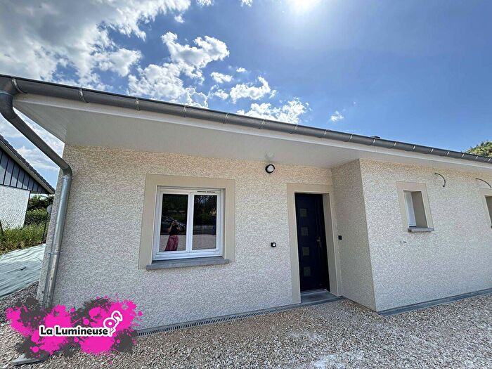 Maison 3 pièces à Raddon-et-Chapendu, à louer