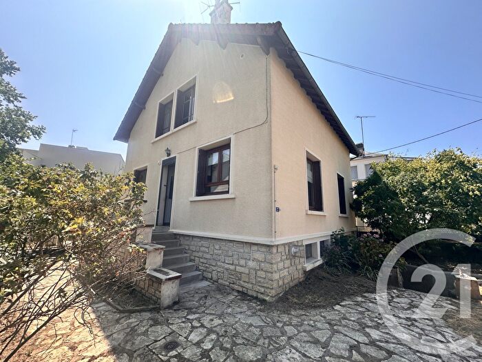 Maison 6 pièces à Varennes-Vauzelles, à vendre