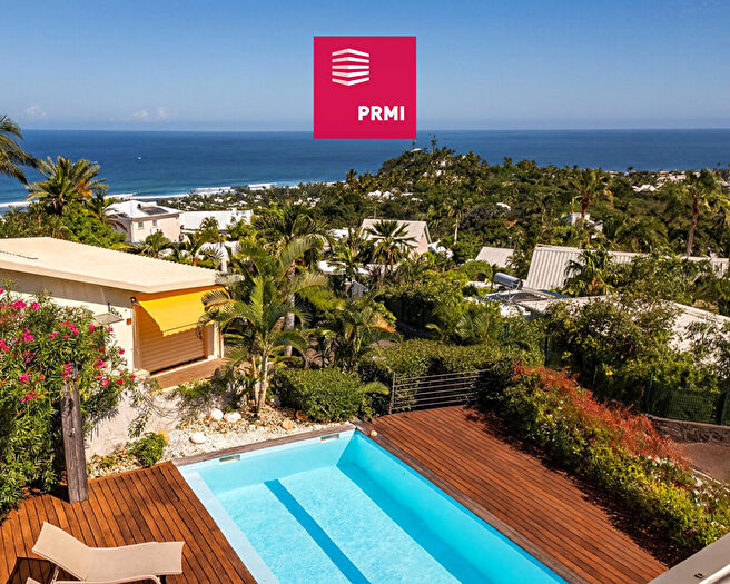 Maison à vendre - Saint-Paul, Saint-Gilles les Bains - 8 pièces - 5 chambres