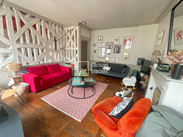 Appartement à vendre - Quartiers Centre, Centre-ville - 4 pièces - 2 chambres