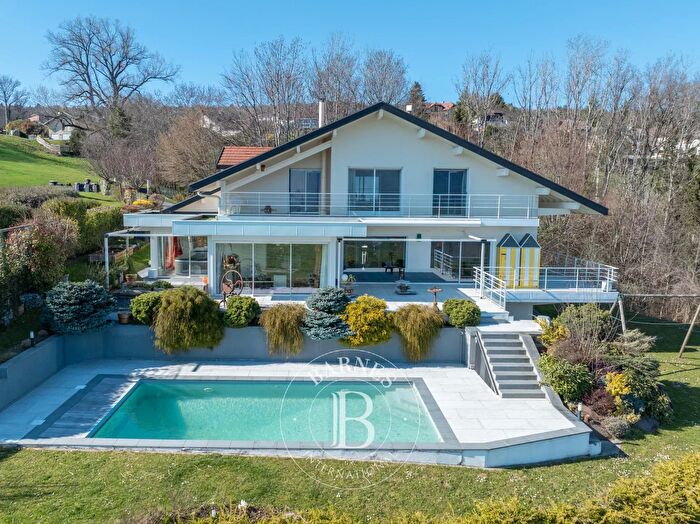 Maison à vendre - Pringy - 7 pièces - 5 chambres