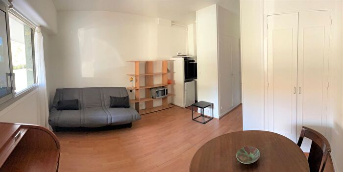 Appartement 1 pièce à louer à Rueil-Malmaison, Coeur de Ville