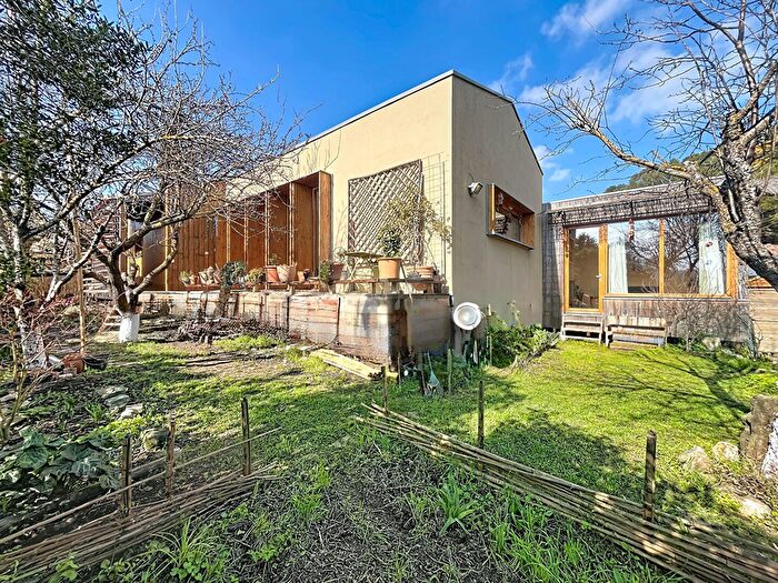 Maison à vendre - Meyreuil - 5 pièces - 4 chambres