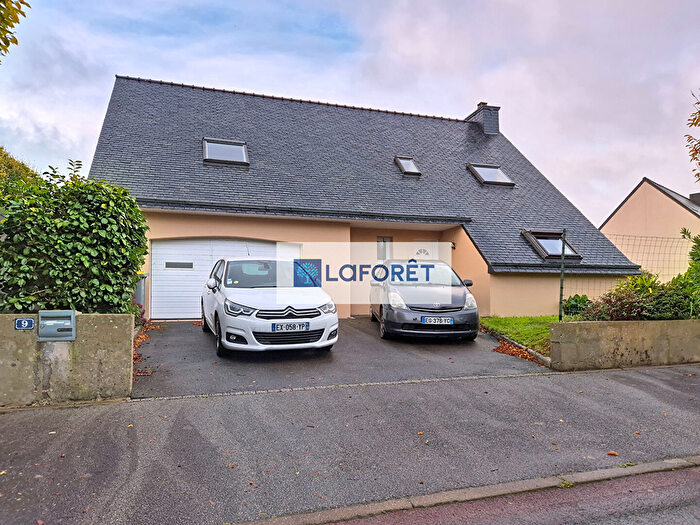 Maison à vendre - Guipavas, Centre-ville - 7 pièces - 5 chambres