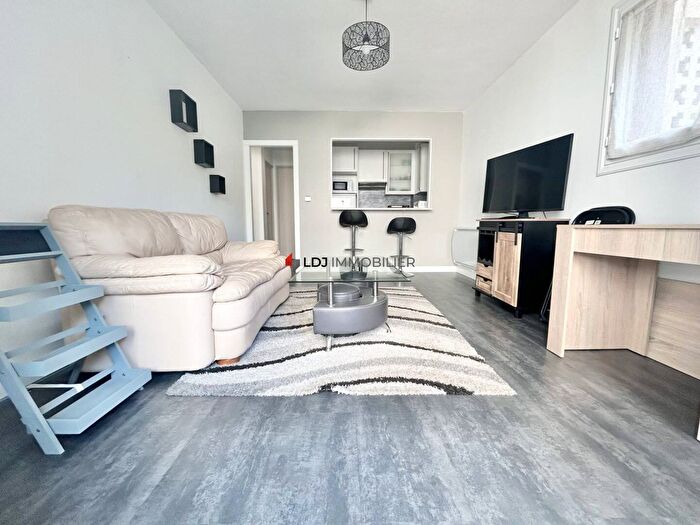 Appartement à louer - Amélie-les-Bains-Palalda - 2 pièces - 1 chambre