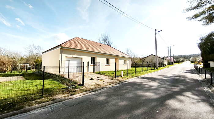 Maison à vendre - Fontvannes - 5 pièces - 4 chambres