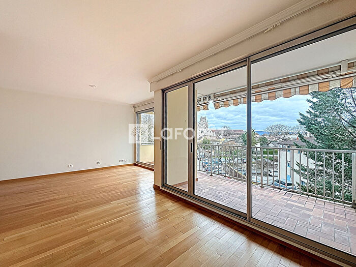 Appartement à louer - Bourg-en-Bresse, Centre, Brou, Baudières - 3 pièces - 2 chambres