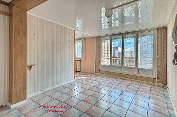 Appartement à vendre - Évreux, Navarre - 2 pièces - 1 chambre