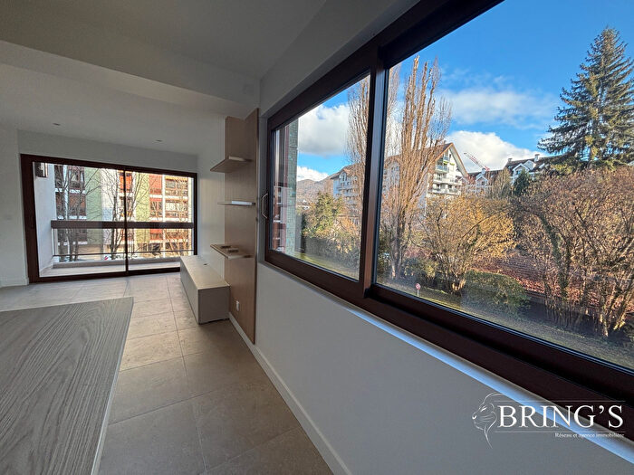 Appartement à vendre - Annecy, Parmelan, Albigny - 3 pièces - 2 chambres