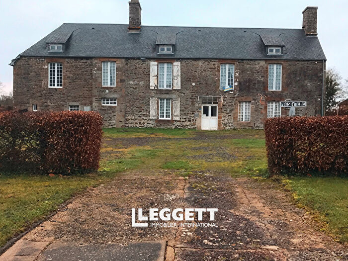 Maison à vendre - Saint-Germain-de-Tallevende-la-Lande-Vaumont - 7 pièces - 3 chambres