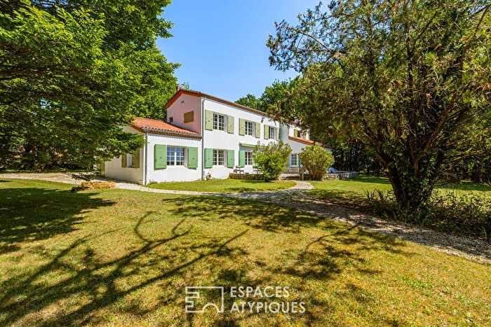 Maison 10 pièces à Breuillet, à vendre