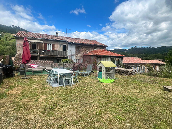 Appartement à vendre - Bessèges - 8 pièces - 4 chambres