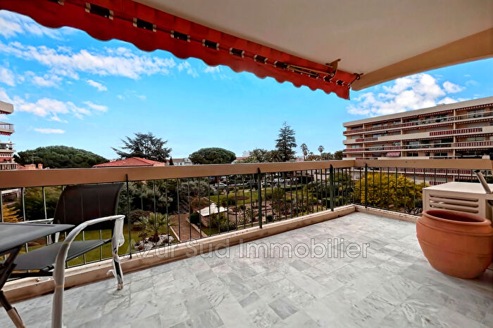 Appartement à vendre - Vallauris, Golfe Juan, Vieux Port - 2 pièces - 1 chambre
