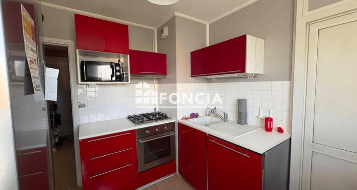 Champfleuri, Bourgoin-Jallieu - Appartement 4 pièces à louer