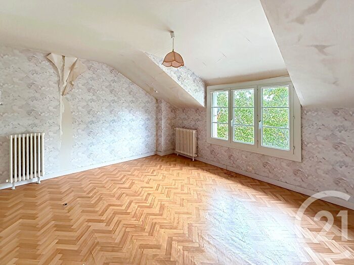 Maison 6 pièces à vendre à Le Mans, Cité des Pins