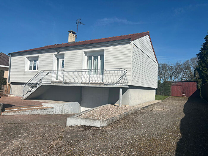 Maison à vendre - Rougemontiers - 4 pièces - 3 chambres