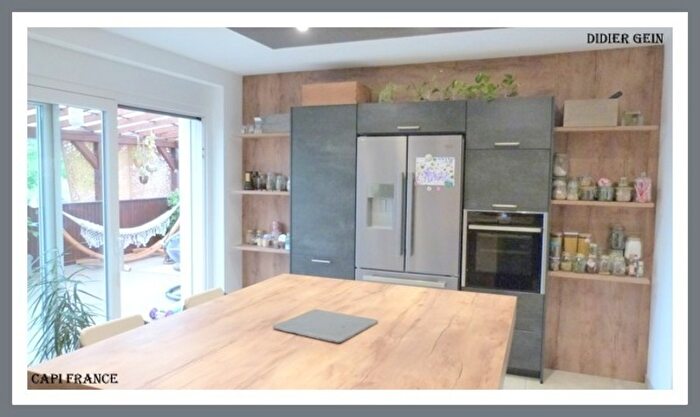 Maison à vendre - Sarralbe - 7 pièces - 5 chambres