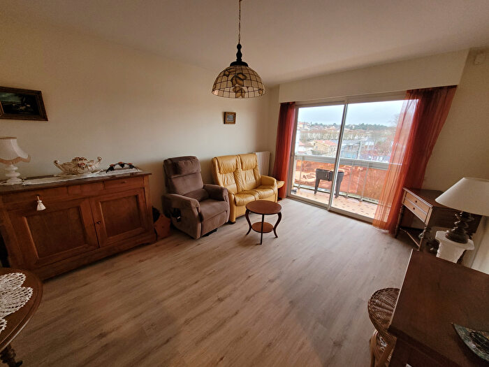 Appartement à louer - Auch, Centre-ville - 2 pièces - 1 chambre