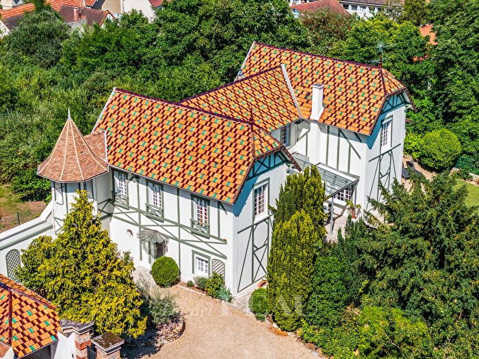 Maison à vendre - Villennes-sur-Seine - 8 pièces - 3 chambres