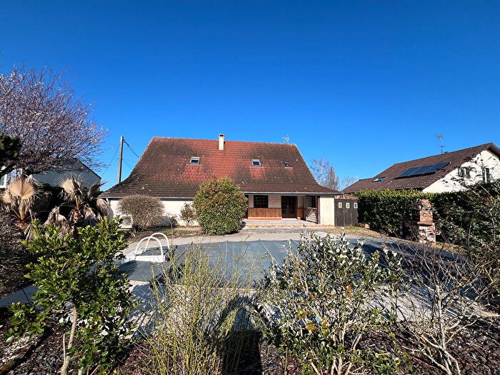 Maison à vendre - Lusigny - 6 pièces - 4 chambres