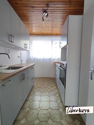 Appartement à vendre - Bondy, Les Mérisiers - 4 pièces - 3 chambres