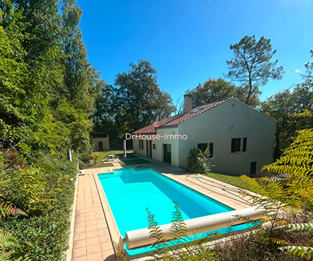 Maison à vendre - Le Vigan - 7 pièces - 5 chambres