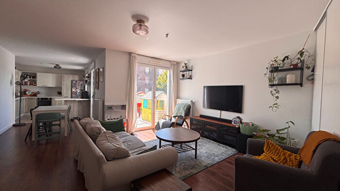Nanterre, Plateau : Appartement 4 pièces à vendre