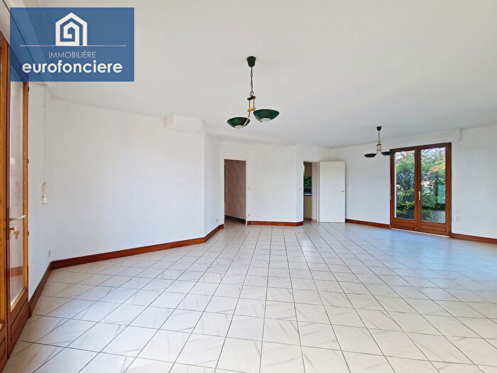 Maison à vendre - La Rivière-de-Corps - 7 pièces - 4 chambres