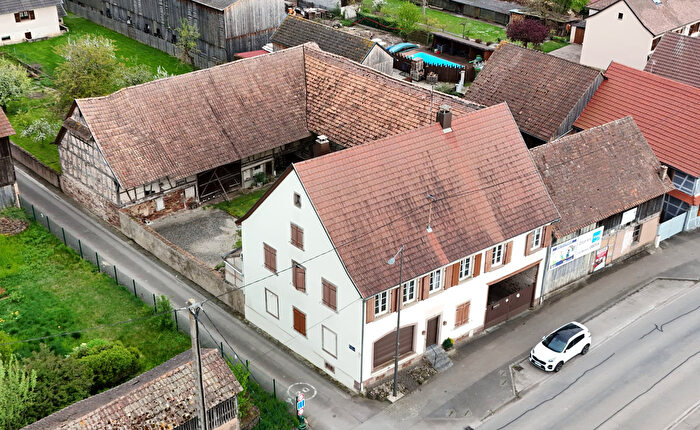 Maison à vendre - Matzenheim - 9 pièces - 5 chambres
