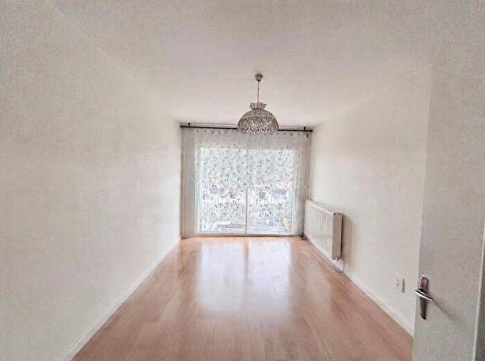 Appartement à louer - Le Bassin, Périgueux - 3 pièces - 2 chambres