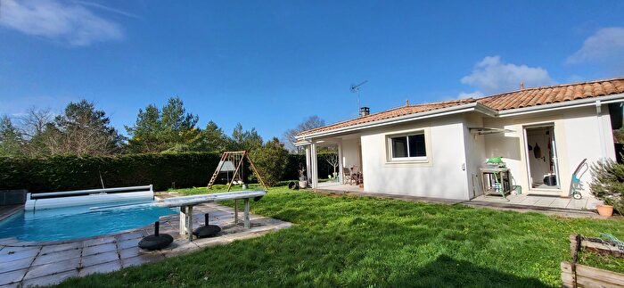 Maison à vendre - Pessac, Magonty - 5 pièces - 4 chambres