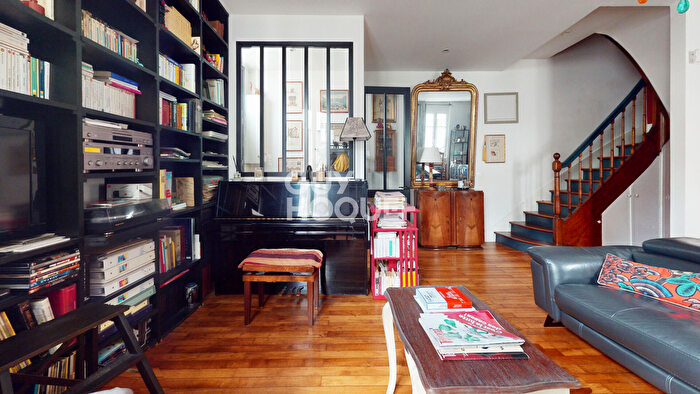 Maison à vendre - Tours, Cathédrale - 6 pièces - 4 chambres