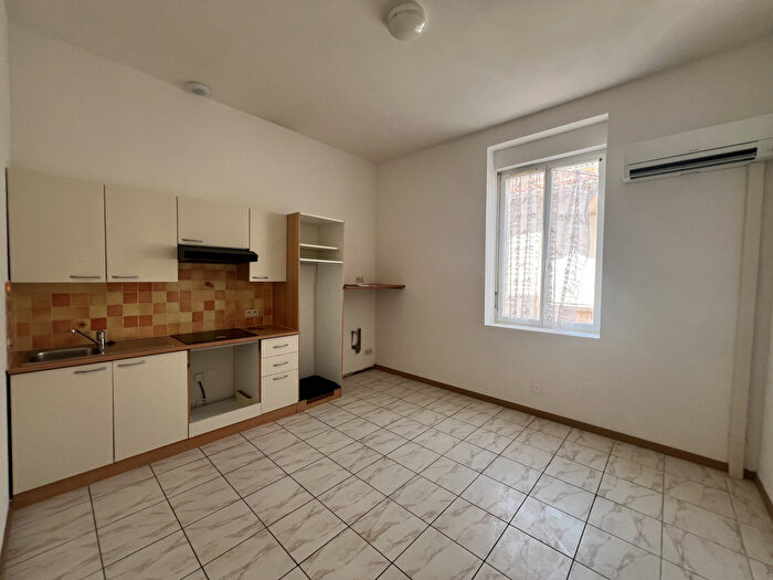 Appartement 1 pièce à Narbonne, Egassieral, à louer
