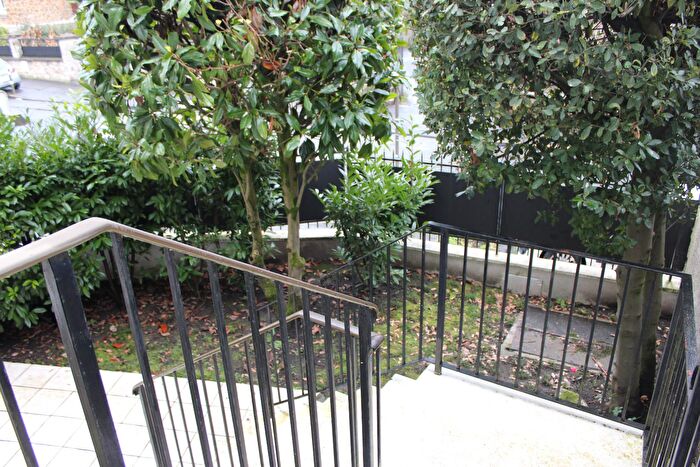 Maison à vendre - Rosny-sous-Bois, La Justice - 6 pièces - 3 chambres