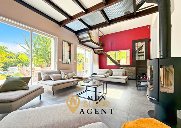 Réau - Maison 7 pièces à vendre