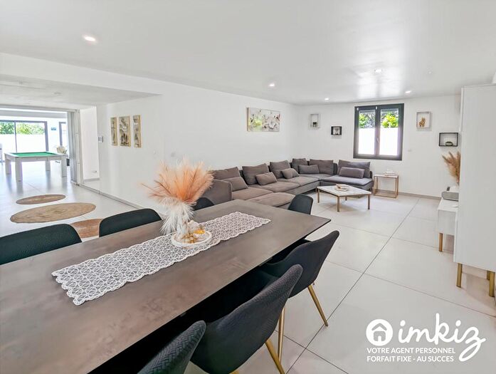 Maison 9 pièces à Mauguio, Jean-Paul Beugnot, Ferrari, à vendre