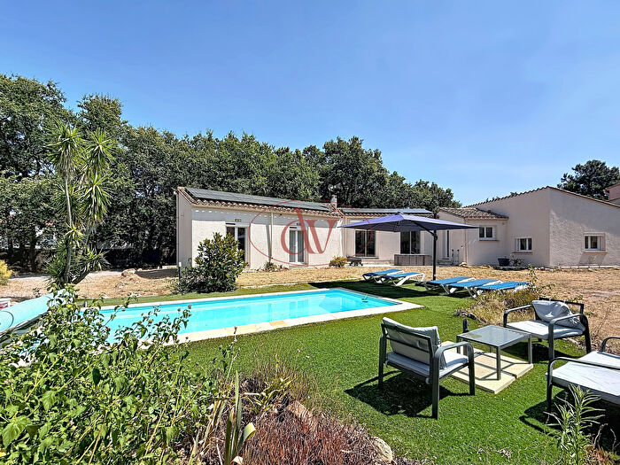 Maison 6 pièces à vendre à Laroque-des-Albères