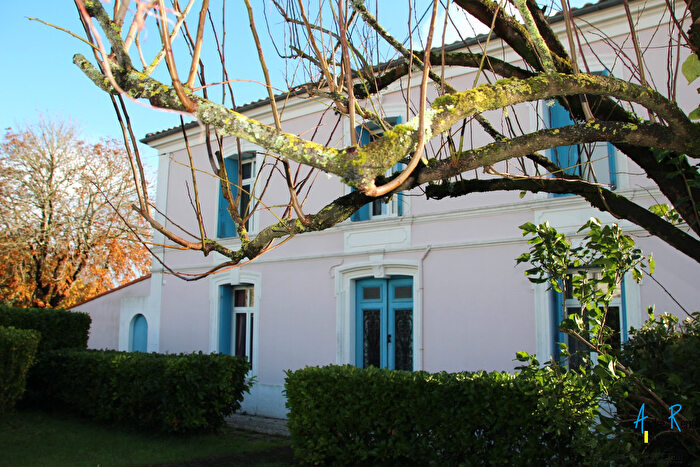 Saint-Georges-de-Didonne, Didonne, Boubes, Suzac : Maison 7 pièces à vendre